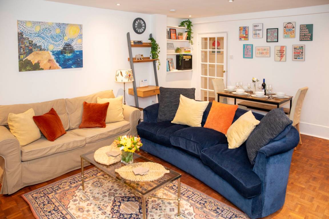 60 M² Apartment ∙ 2 Bedrooms ∙ 6 Guests - Brighton