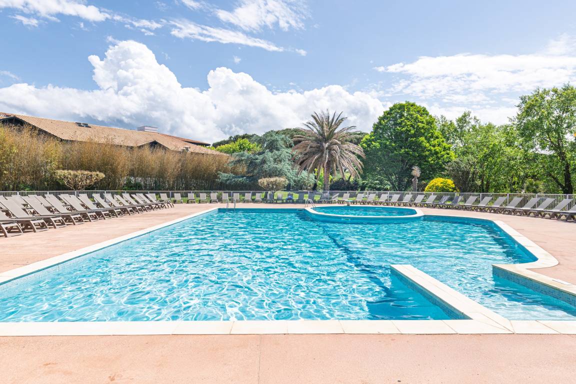49 M² Appartement ∙ 3 Chambres ∙ 6 Personnes - Messanges