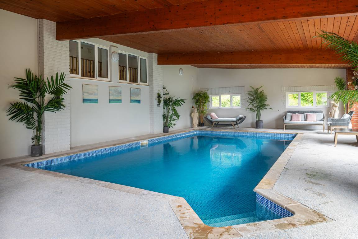 515 M² Cottage ∙ 8 Bedrooms ∙ 15 Guests - North Devon District