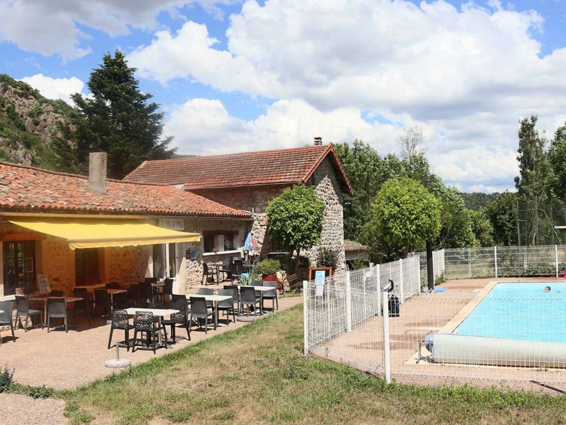 34 M² Mobil-home ∙ 2 Chambres ∙ 4 Personnes - Haute-Loire