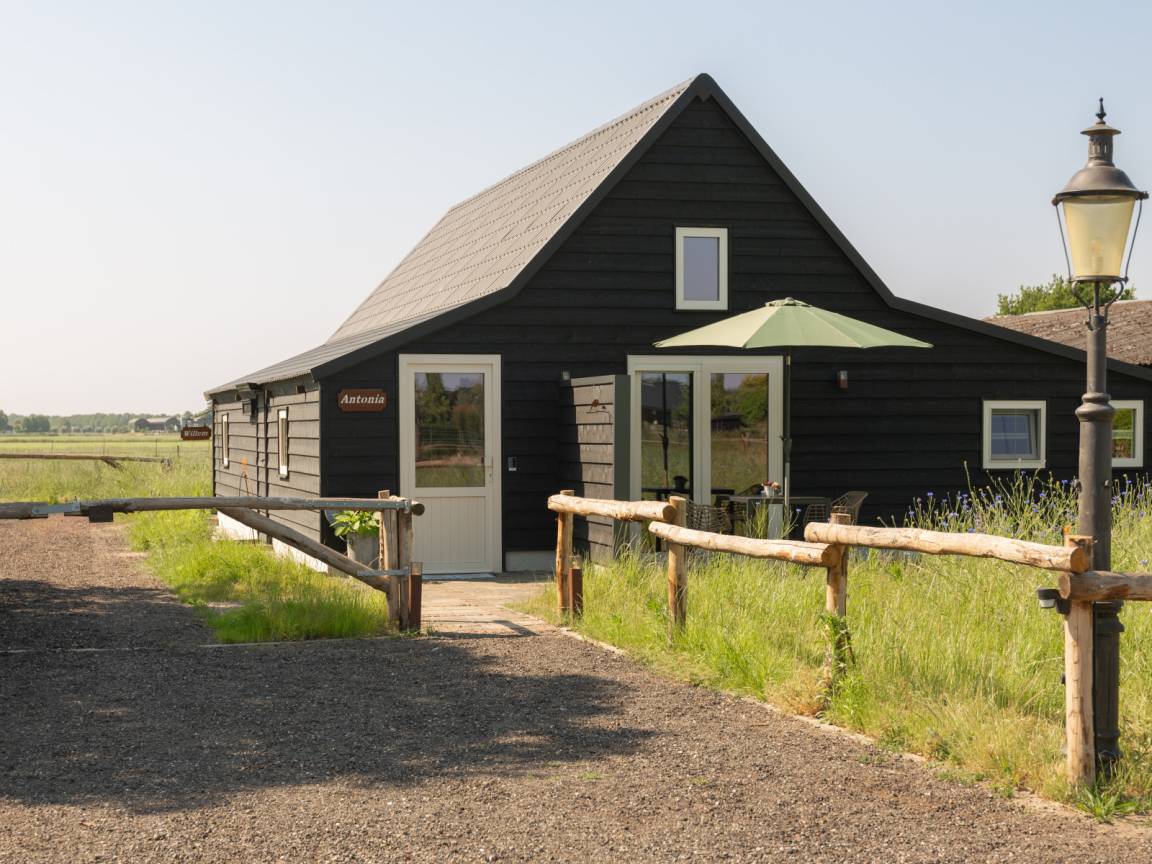 102 M² House ∙ 1 Bedroom ∙ 2 Guests - Zeeland