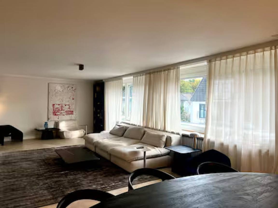 135 M² Apartment ∙ 3 Bedrooms ∙ 5 Guests - Hamburg