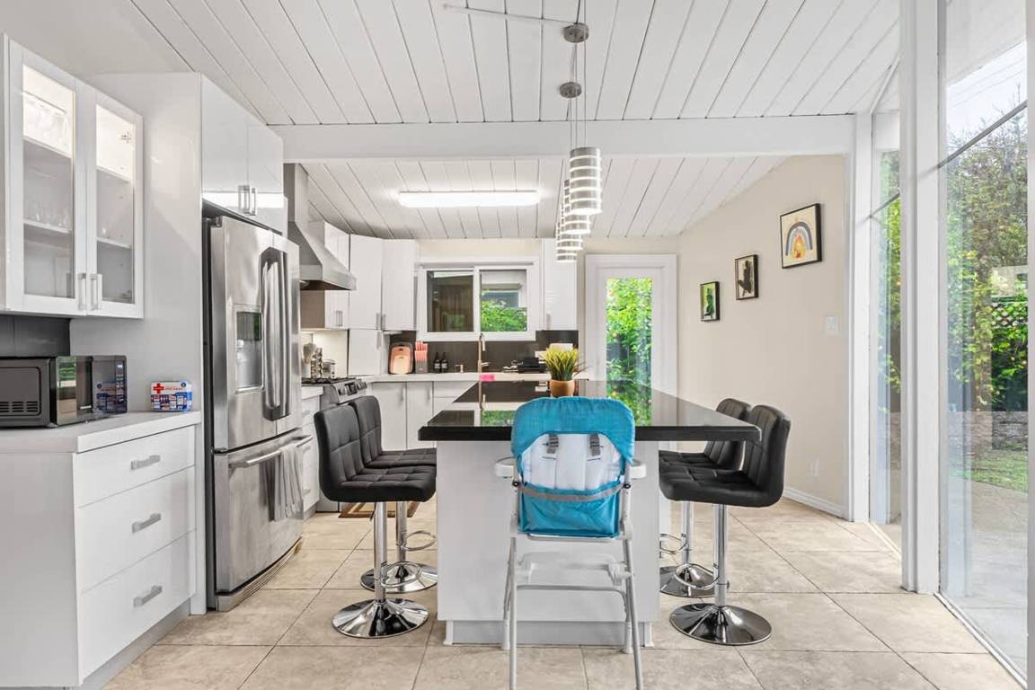 Casa ∙ 1 Quarto ∙ 8 Hóspedes - Palo Alto, CA