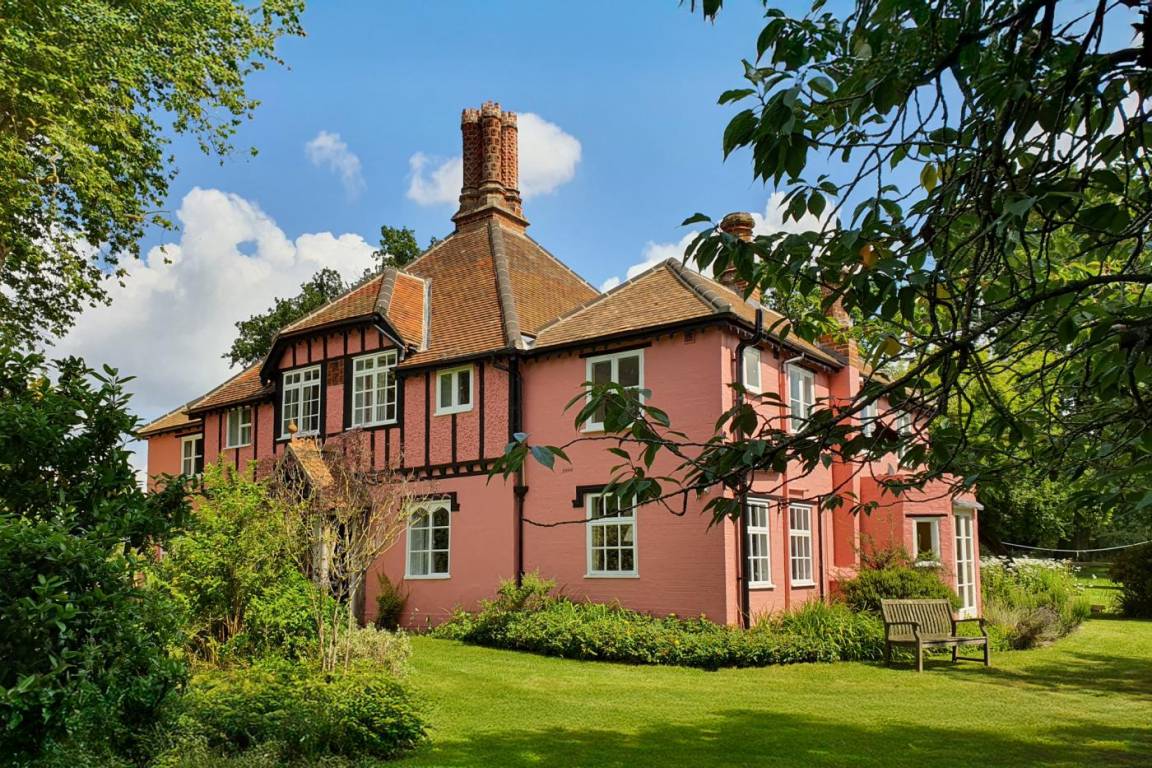 Cottage ∙ 6 Bedrooms ∙ 12 Guests - Wymondham