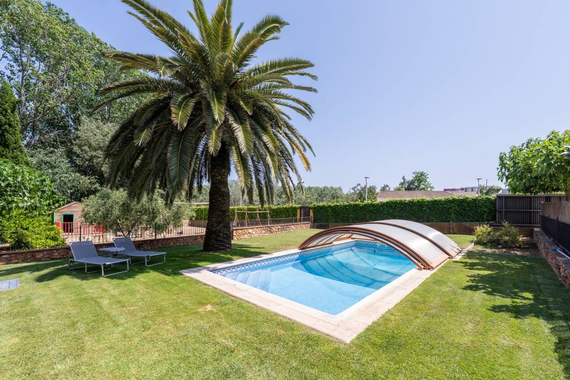 120 M² Maison De Vacances ∙ 3 Chambres ∙ 7 Personnes - Valls