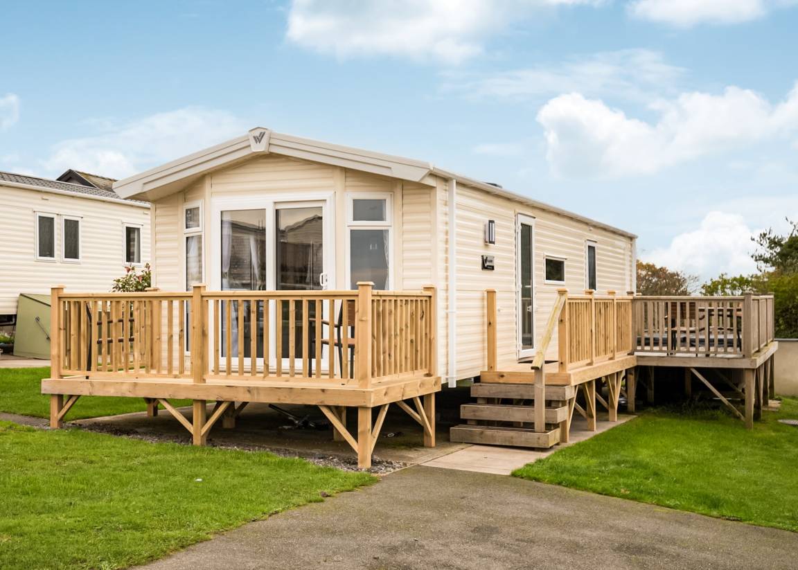 Caravan ∙ 2 Bedrooms ∙ 4 Guests - Saundersfoot