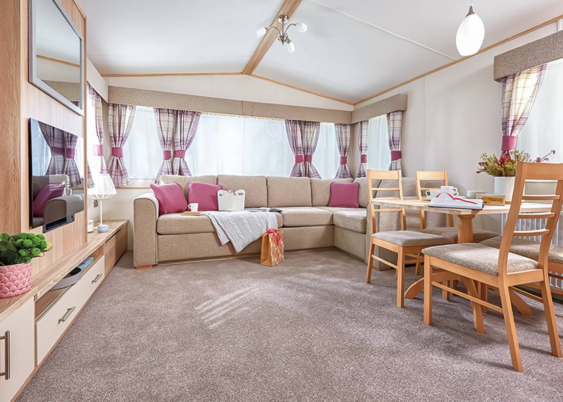 Caravan ∙ 2 Bedrooms ∙ 6 Guests - Devon