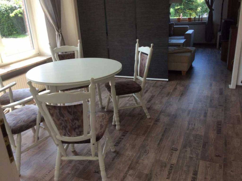 110 M² Ferienhaus ∙ 3 Schlafzimmer ∙ 5 Gäste - Leer (Ostfriesland)