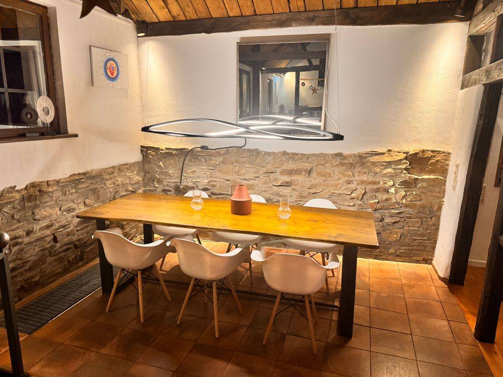 170 M² House ∙ 3 Bedrooms ∙ 8 Guests - Stolberg