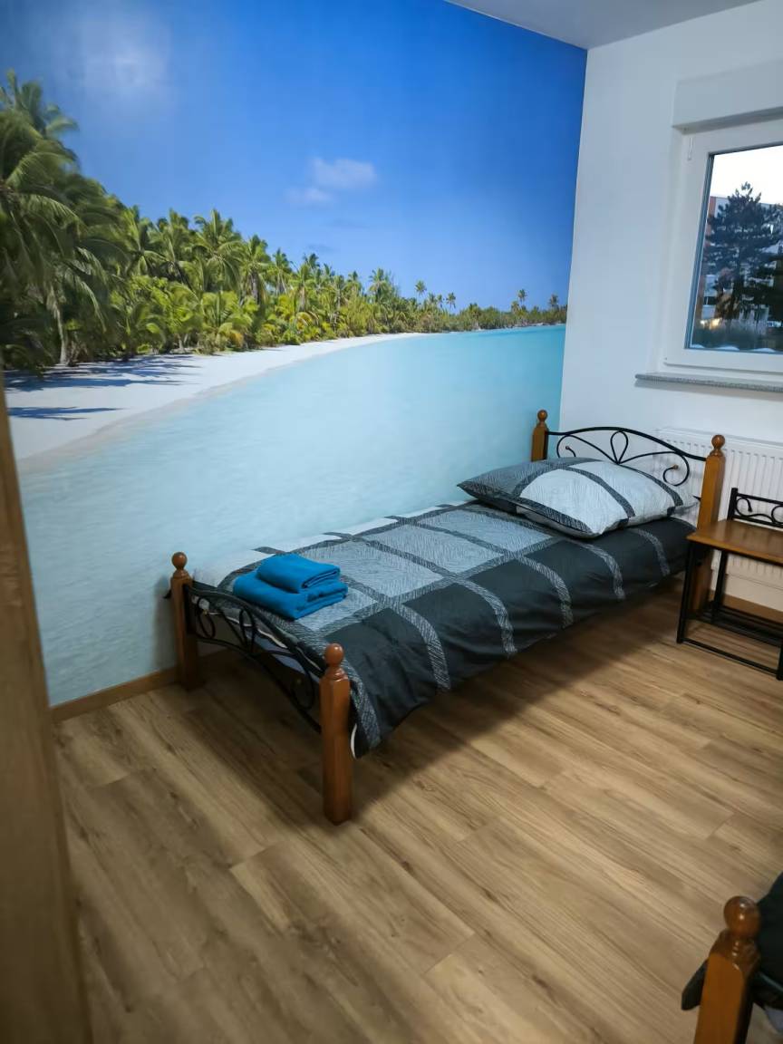 80 M² Ferienwohnung ∙ 2 Schlafzimmer ∙ 6 Gäste - Kelsterbach