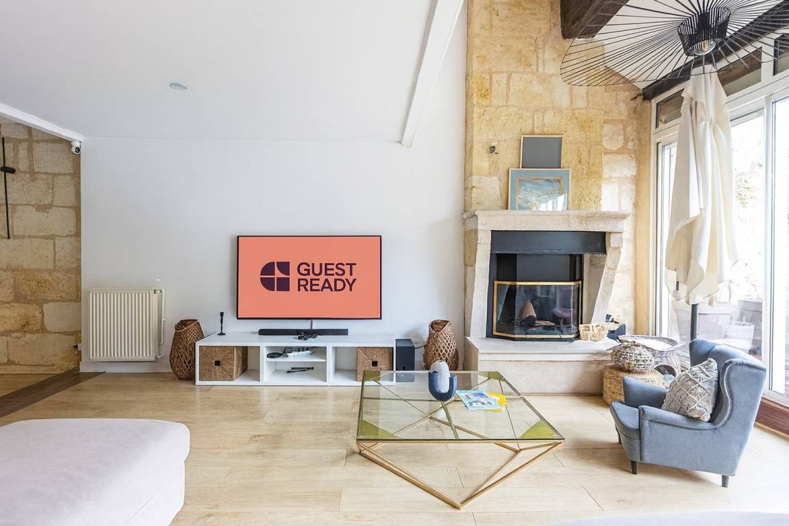 140 M² Apartamento ∙ 4 Habitaciones ∙ 8 Huéspedes - Burdeos