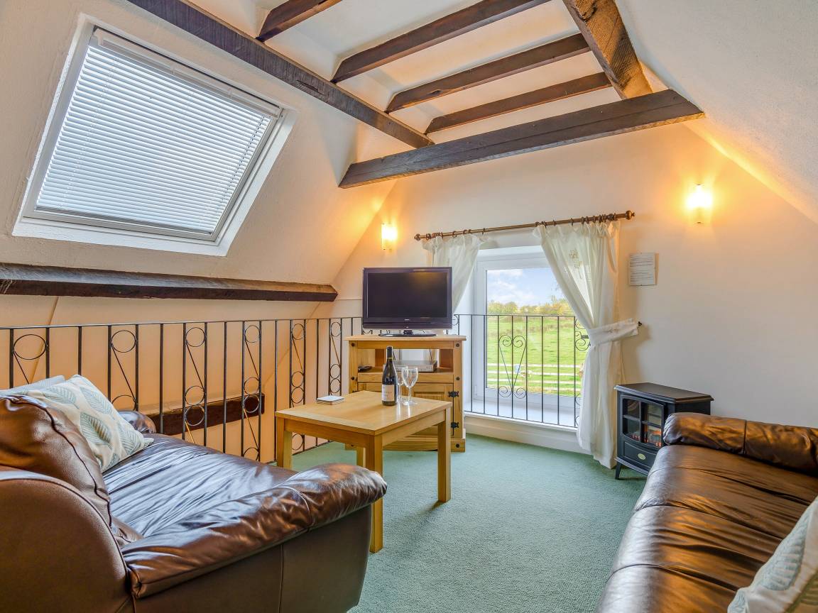 Cottage ∙ 2 Bedrooms ∙ 4 Guests - Burnham-on-Sea