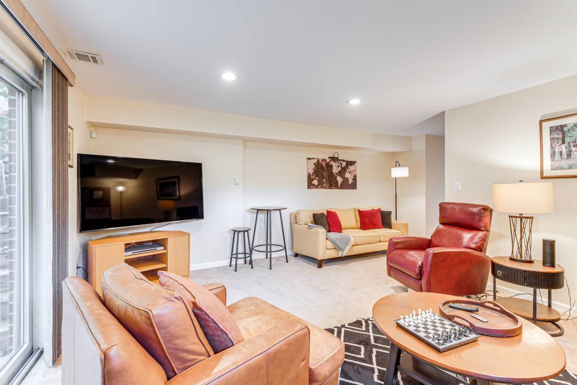 83 M² Apartment ∙ 1 Bedroom ∙ 2 Guests - Silver Spring, MD