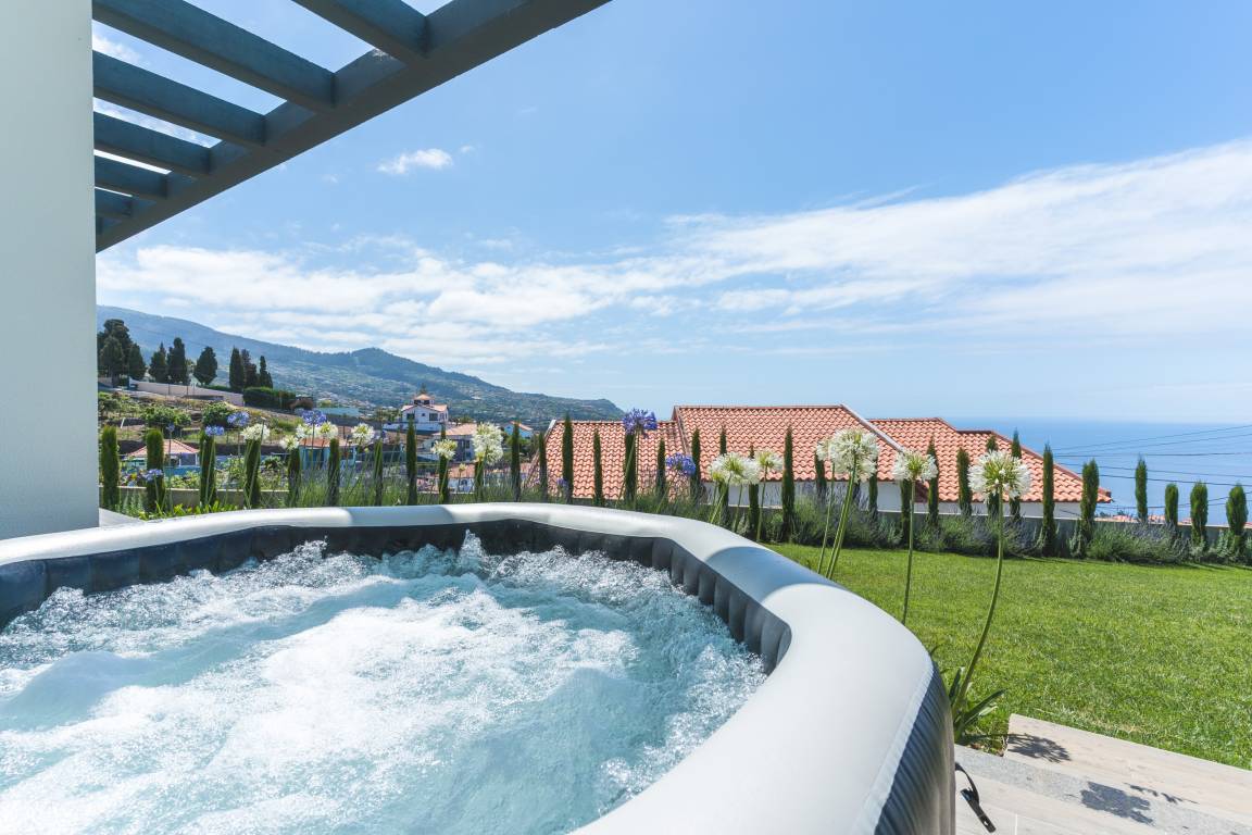 250 M² Villa ∙ 6 Chambres ∙ 12 Personnes - Madère
