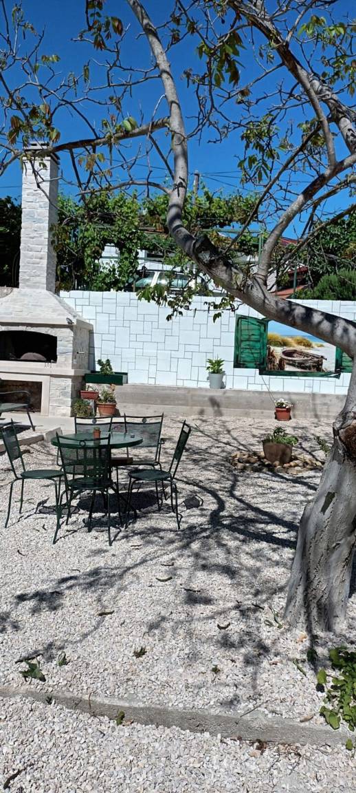 Ferienwohnung ∙ 2 Schlafzimmer ∙ 6 Gäste - Biograd na Moru