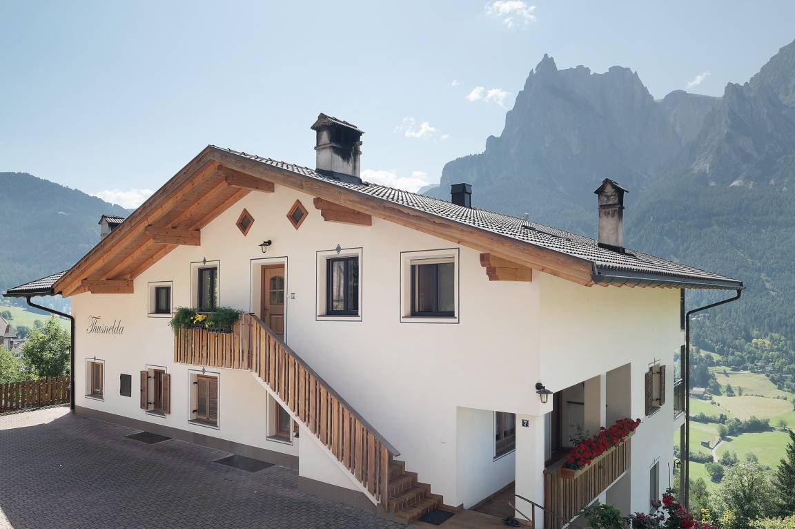 60 M² Apartment ∙ 2 Bedrooms ∙ 4 Guests - Kastelruth