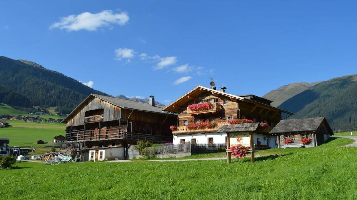 38 M² Ferienhaus ∙ 1 Schlafzimmer ∙ 4 Gäste - Gsies