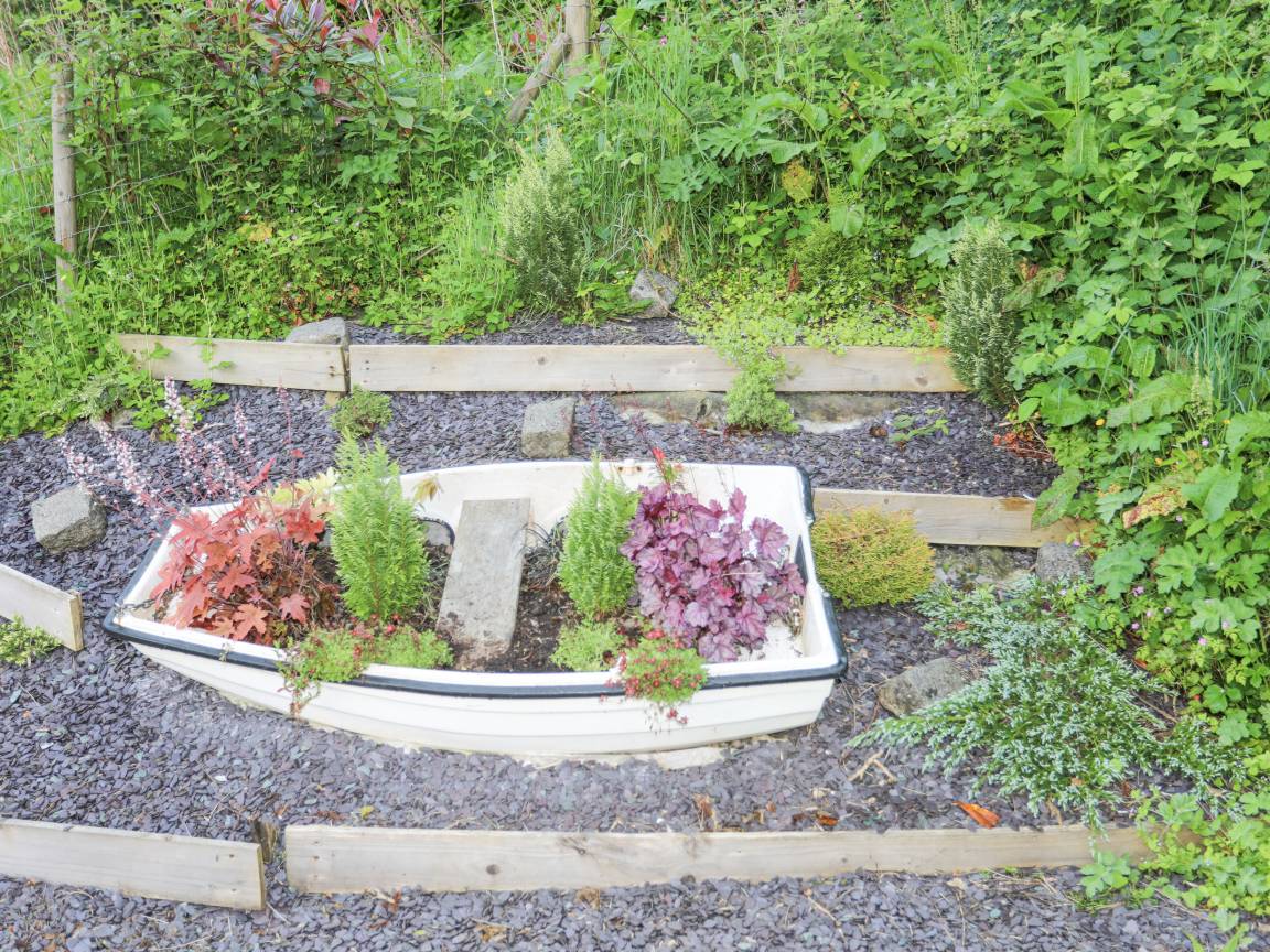 Cottage ∙ 5 Bedrooms ∙ 12 Guests - Bangor