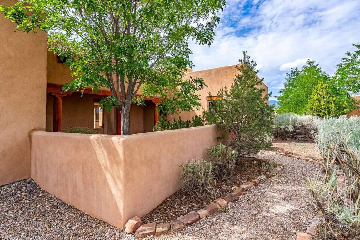 167 M² House ∙ 2 Bedrooms ∙ 2 Guests - Taos, NM