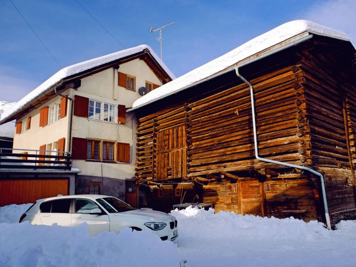 60 M² Appartamento ∙ 6 Camere Da Letto ∙ 12 Ospiti - Obersaxen
