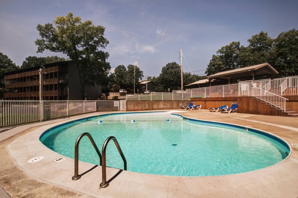 84 M² Condo ∙ 2 Bedrooms ∙ 6 Guests - Branson West, MO