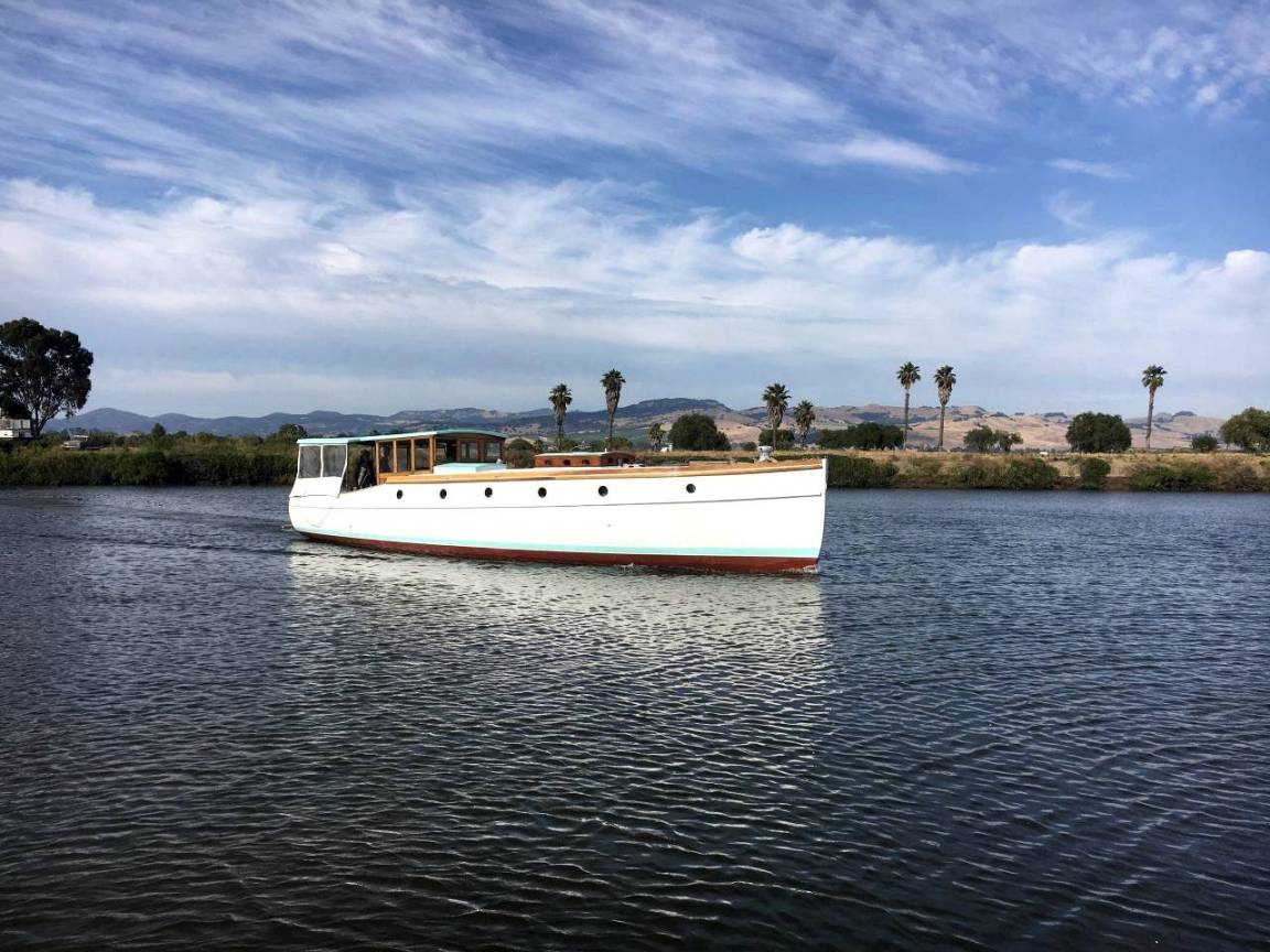 Houseboat ∙ 1 Bedroom ∙ 3 Guests - Oakland, CA