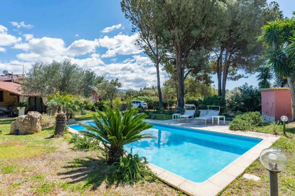 150 M² House ∙ 3 Bedrooms ∙ 7 Guests - Cagliari