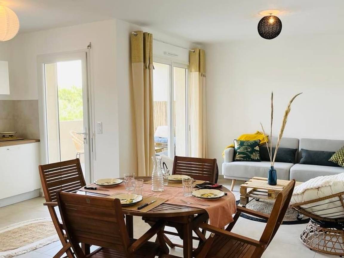 49 M² Apartamento ∙ 1 Habitación ∙ 4 Huéspedes - Calvi