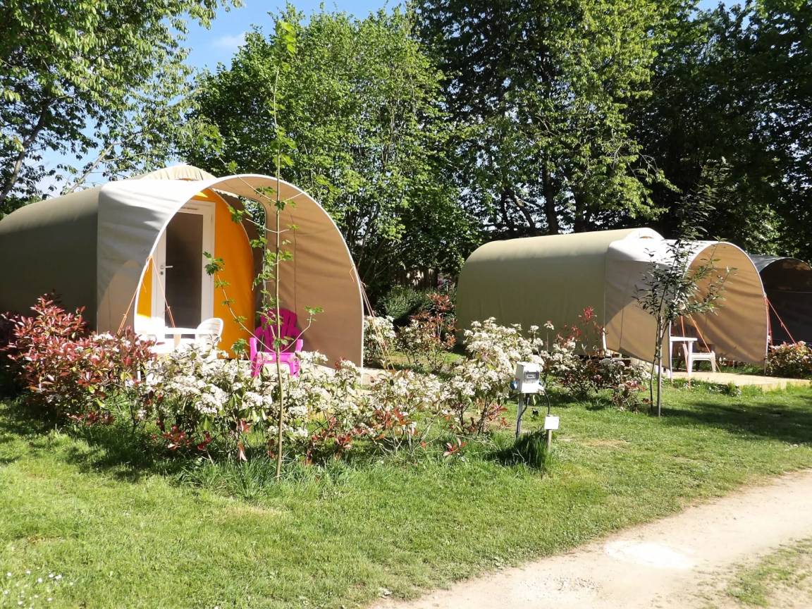 12 M² Camper/roulotte ∙ 1 Camera Da Letto ∙ 2 Ospiti - Josselin