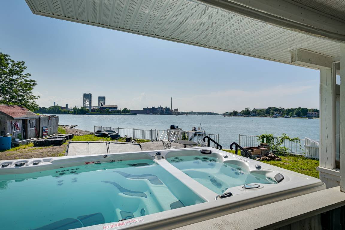 144 M² House ∙ 3 Bedrooms ∙ 8 Guests - Boston, MA