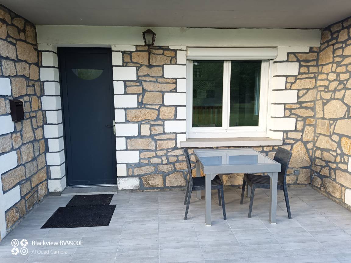 20 M² Studio ∙ 1 Chambre ∙ 2 Personnes - Espalion