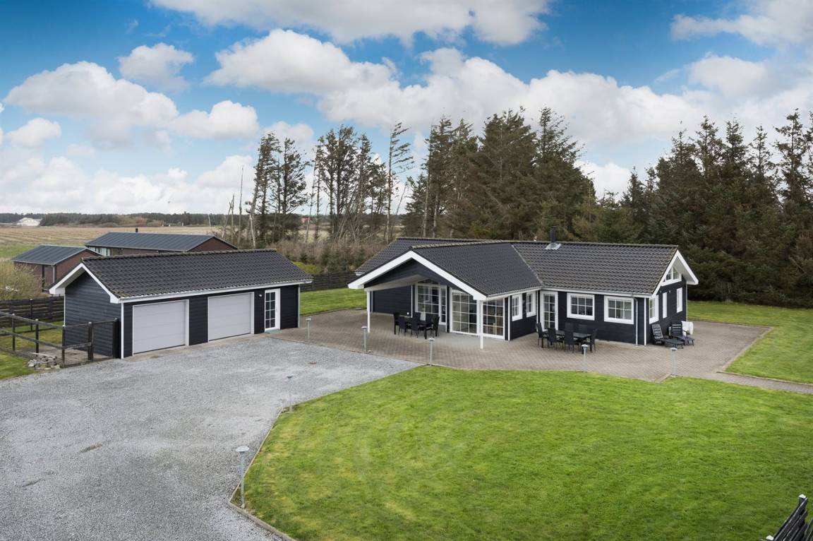 138 M² Ferienhaus ∙ 4 Schlafzimmer ∙ 12 Gäste - Løkken