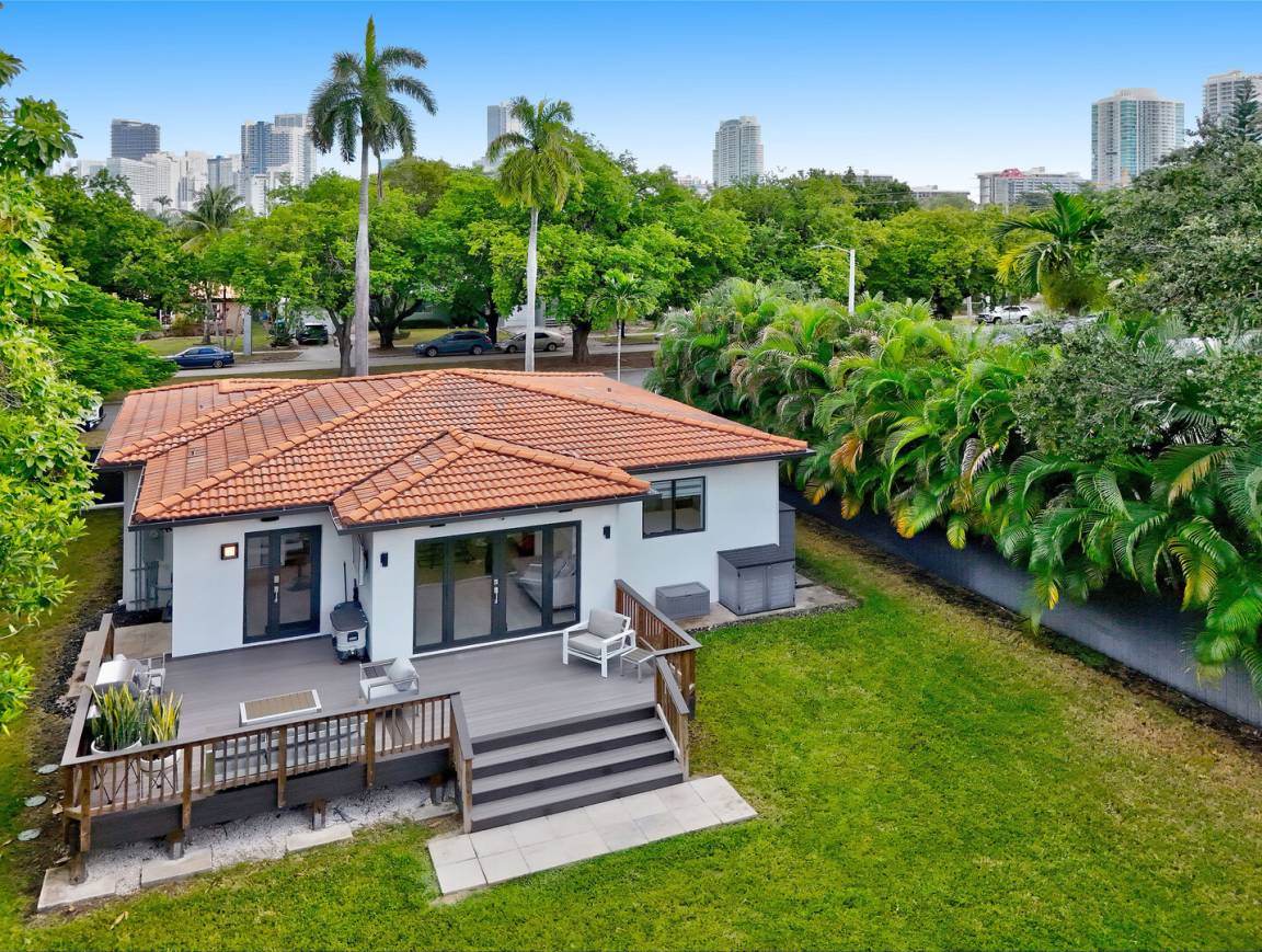 149 M² Ferienhaus ∙ 3 Schlafzimmer ∙ 6 Gäste - Miami