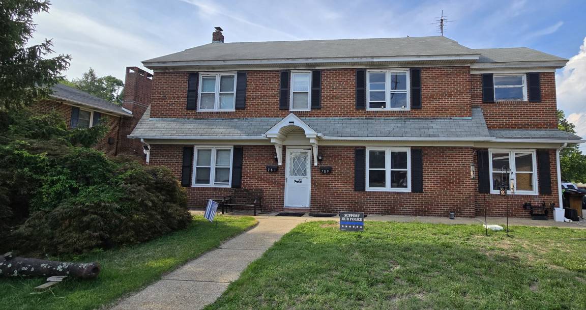 111 M² House ∙ 2 Bedrooms ∙ 2 Guests - New Jersey
