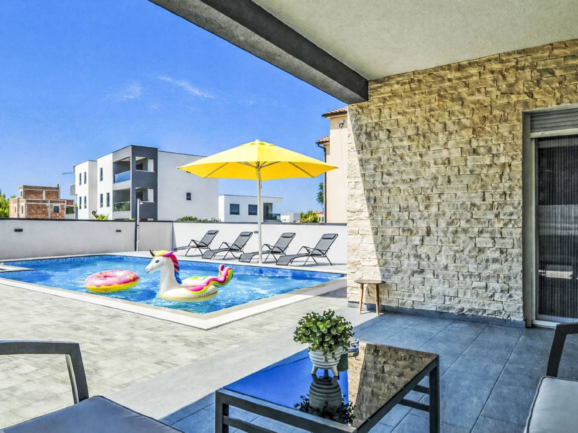 120 M² Huis ∙ 3 Slaapkamers ∙ 8 Gasten - Zaton