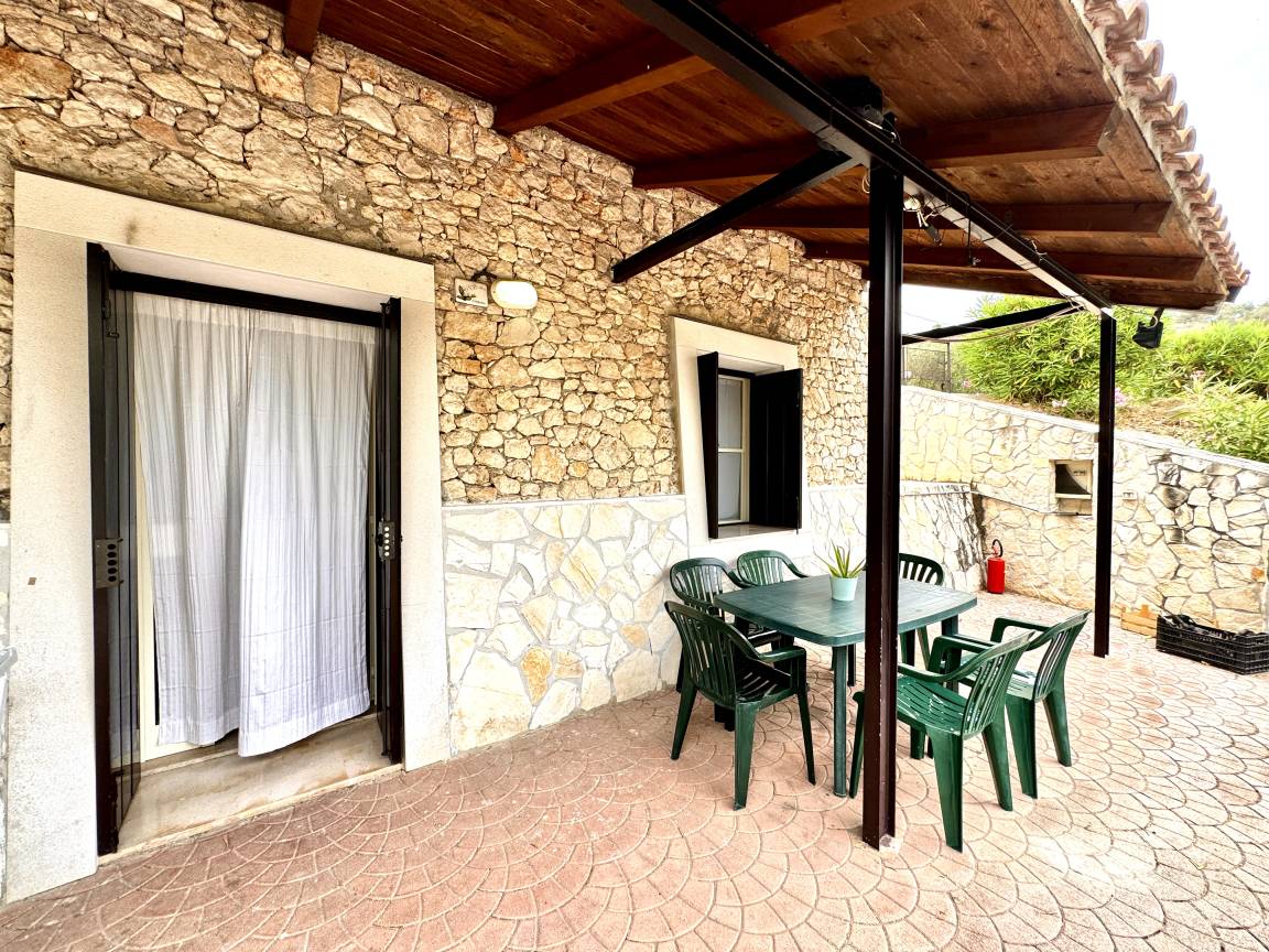 60 M² Apartment ∙ 2 Bedrooms ∙ 6 Guests - Mattinata