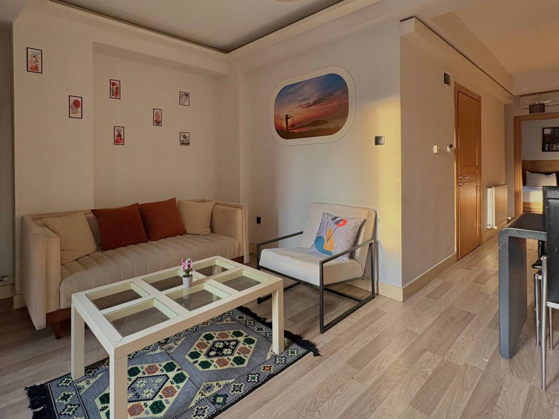 65 M² Apartment ∙ 1 Bedroom ∙ 3 Guests - Çağlayan