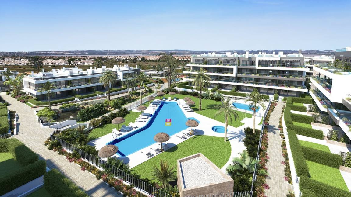 80 M² Apartment ∙ 2 Bedrooms ∙ 6 Guests - Torrevieja
