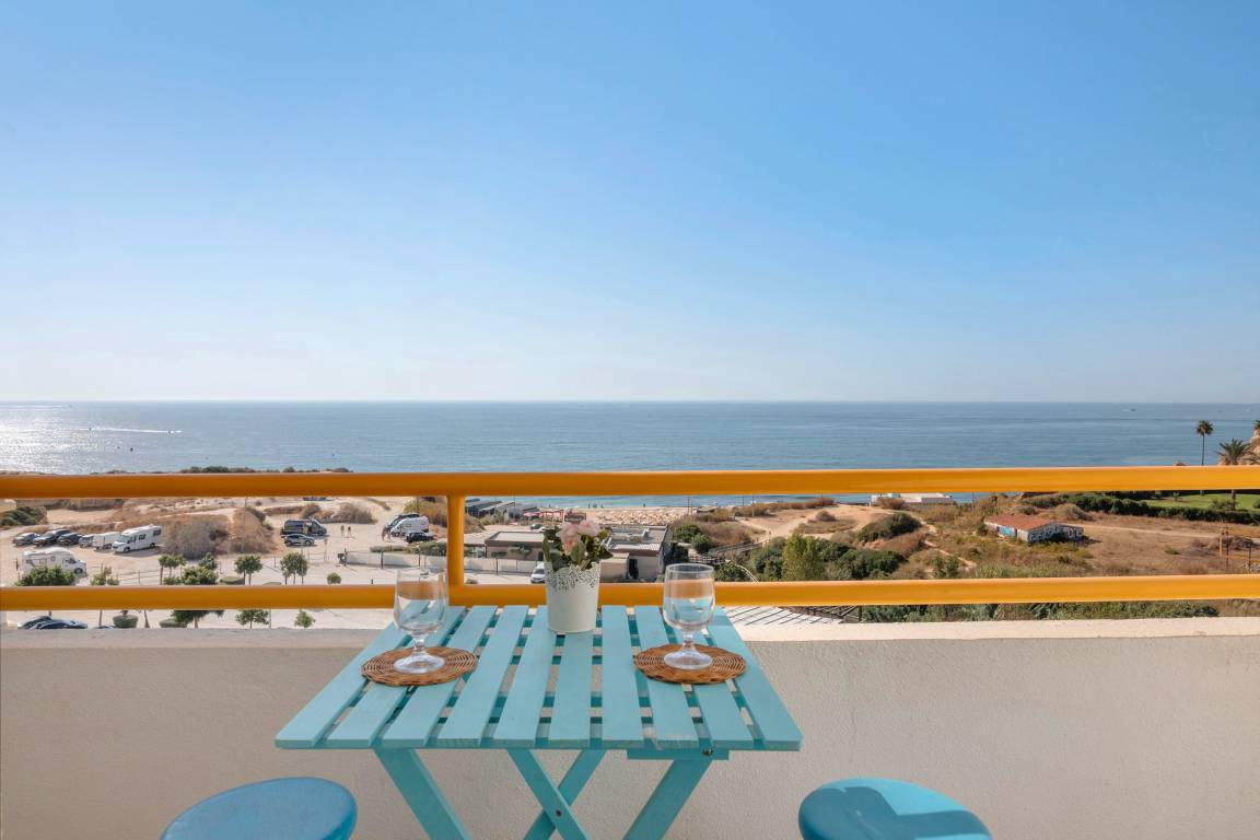 80 M² Apartamento ∙ 2 Habitaciones ∙ 6 Huéspedes - Armação de Pêra