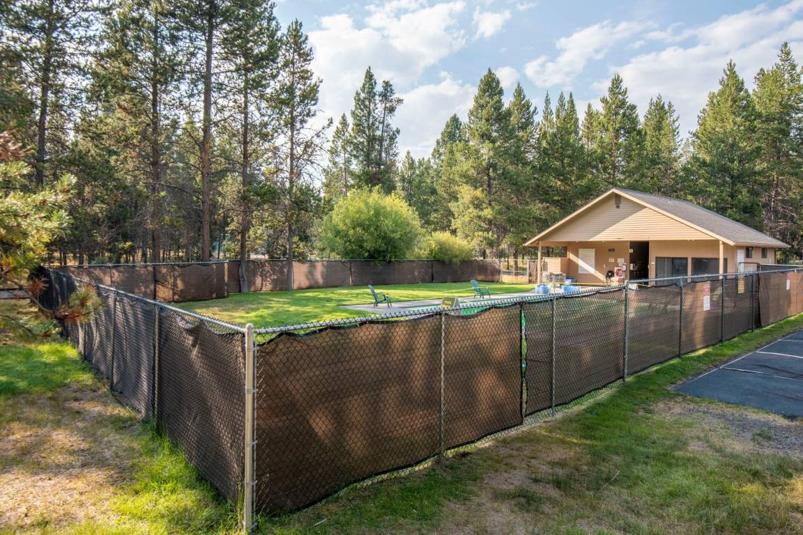 199 M² Talo ∙ 4 Makuuhuonetta ∙ 12 Vierasta - LaPine State Park, La Pine