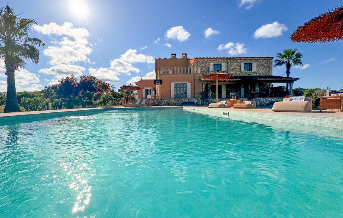 600 M² House ∙ 4 Bedrooms ∙ 8 Guests - Portocolom