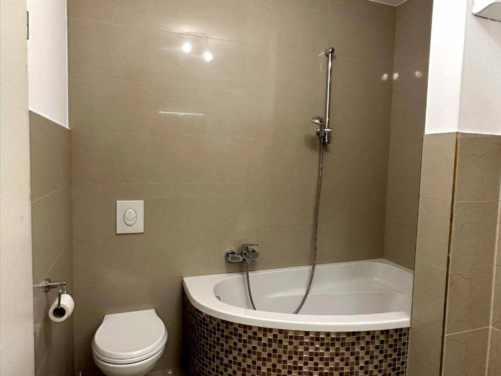 Apartment ∙ 2 Bedrooms ∙ 3 Guests - Frankfurt am Main