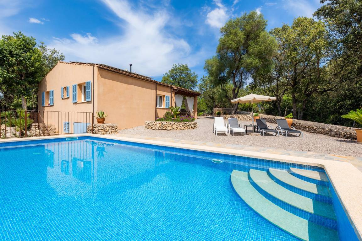110 M² Finca ∙ 2 Bedrooms ∙ 3 Guests - Majorque