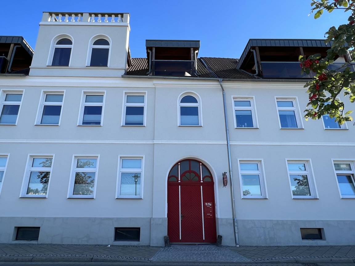 85 M² Ferienwohnung ∙ 1 Schlafzimmer ∙ 2 Gäste - Waren (Müritz)