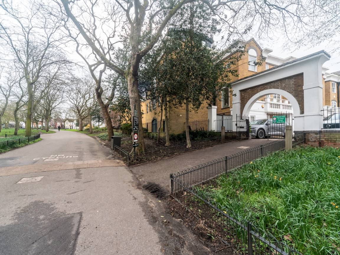 37 M² Appartement ∙ 1 Slaapkamer ∙ 2 Gasten - Londen