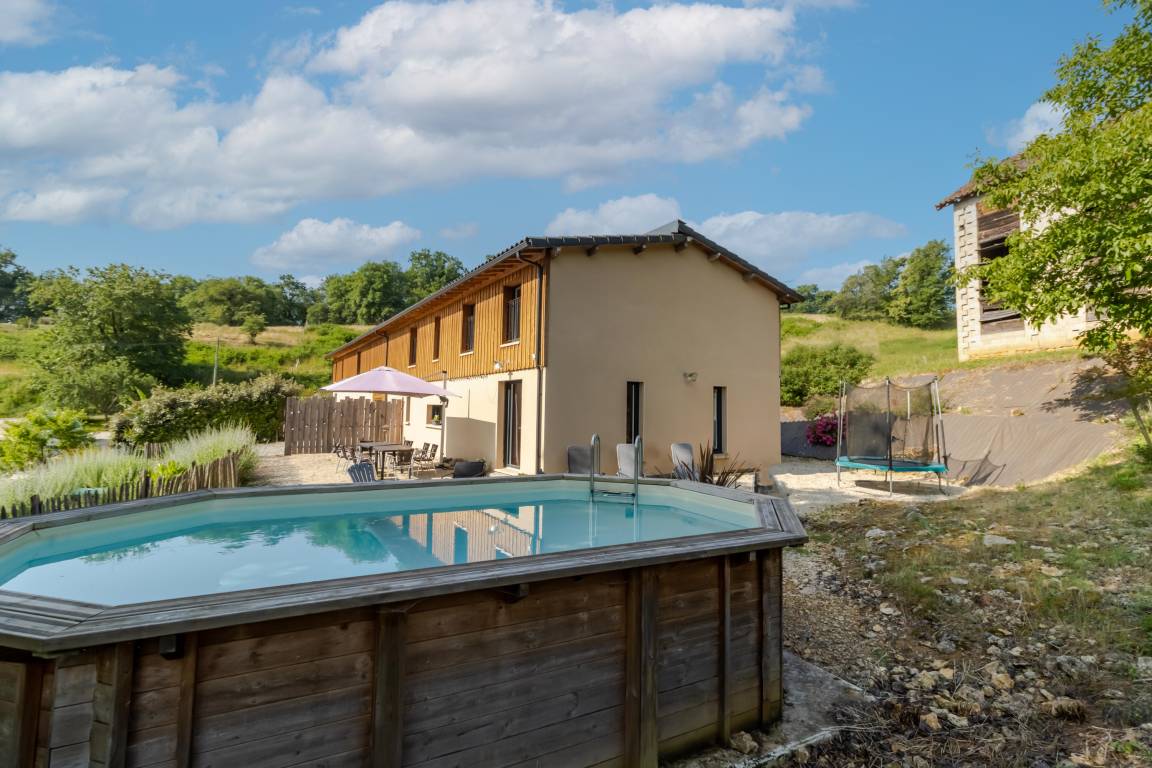 130 M² Maison De Vacances ∙ 4 Chambres ∙ 10 Personnes - Terrasson-Lavilledieu
