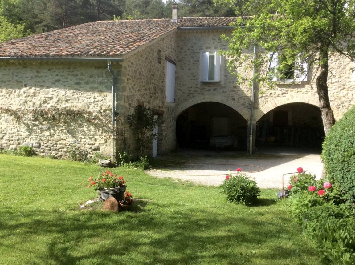 66 M² Gîte ∙ 2 Chambres ∙ 4 Personnes - Provence-Alpes-Côte d'Azur