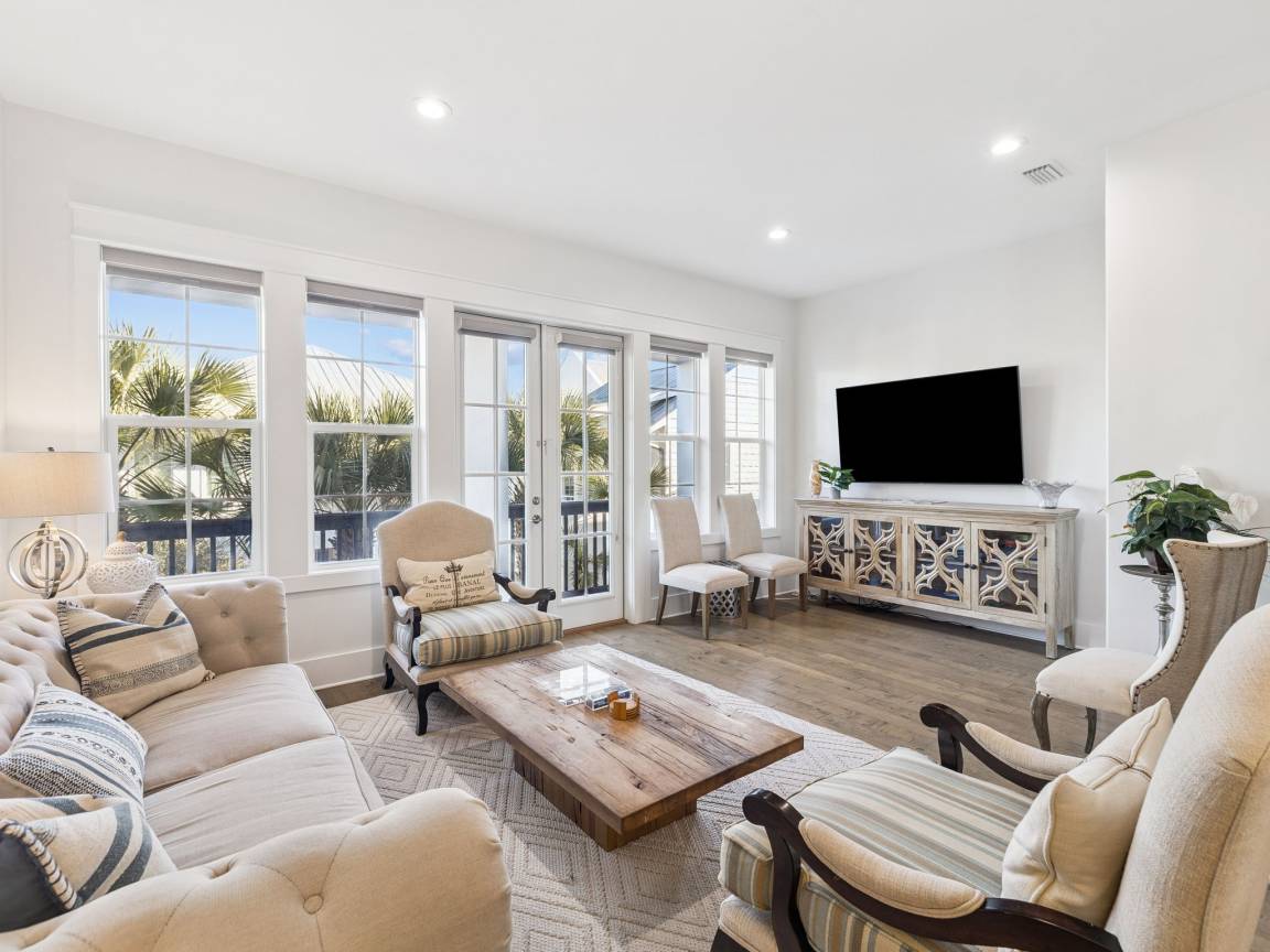 227 M² House ∙ 5 Bedrooms ∙ 14 Guests - Alys Beach, FL