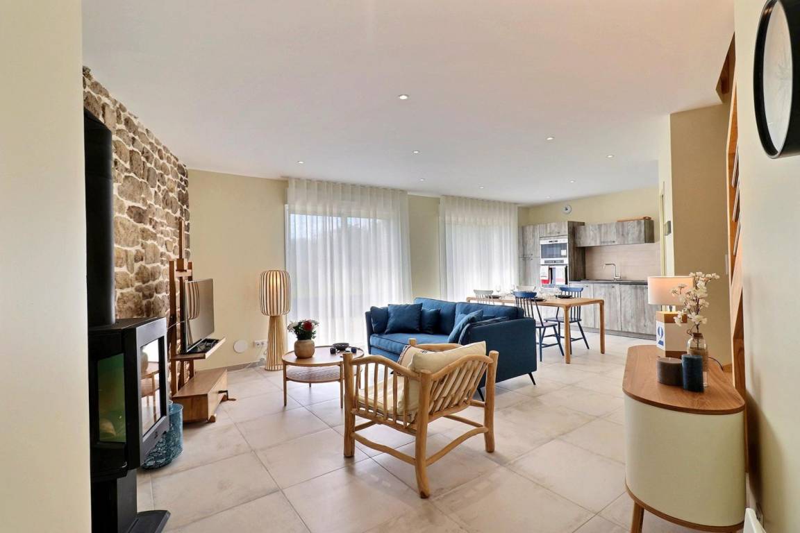 74 M² Gîte ∙ 2 Chambres ∙ 4 Personnes - Belz