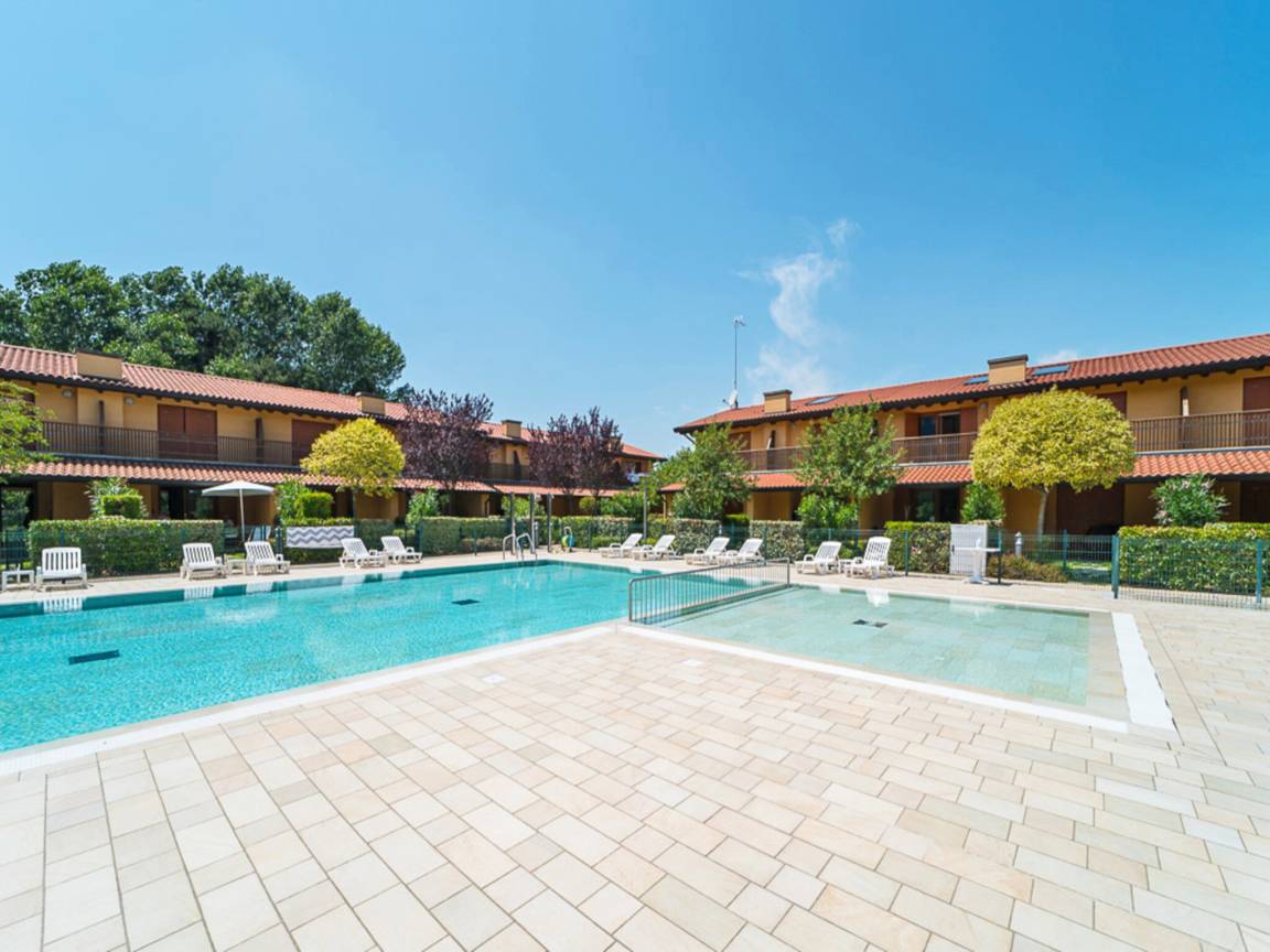 65 M² Apartment ∙ 3 Bedrooms ∙ 6 Guests - Lignano Sabbiadoro